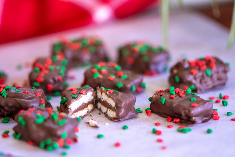 No Bake Nutella Cracker Bites - Savor + Savvy