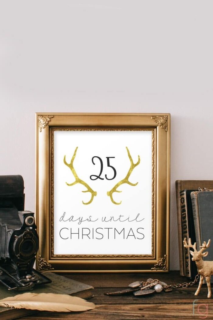 Free Printable Christmas Countdown Wall Art - Savor + Savvy