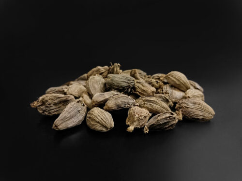Cardamom Substitutes - 15+ Options - Savor + Savvy