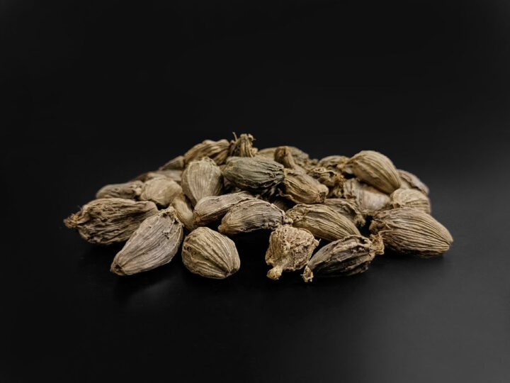 Cardamom Substitutes - 15+ Options - Savor + Savvy